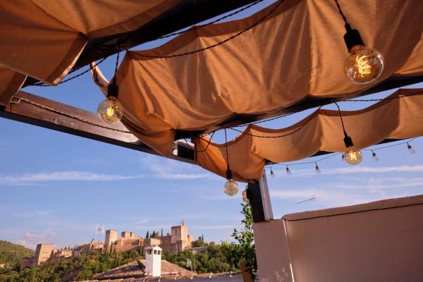 La Casa De Doña Sancha - Granada, España