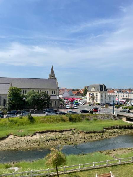 Vue Dégagée Sur Le Wimereux , à 100m De La Plage Et Du Centre Ville, Exposition Sud - Wimereux
