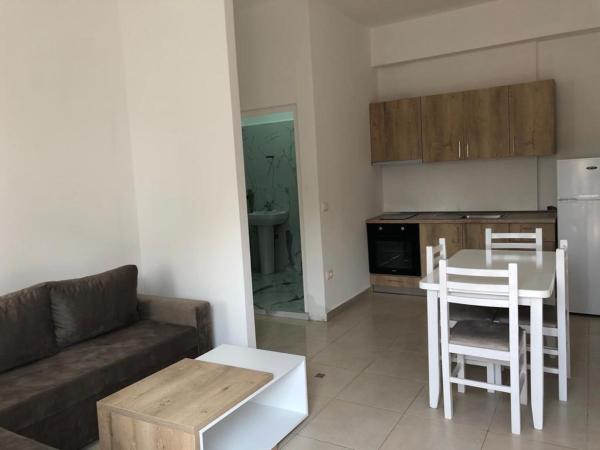 Seasidegolem Apartments - Albania
