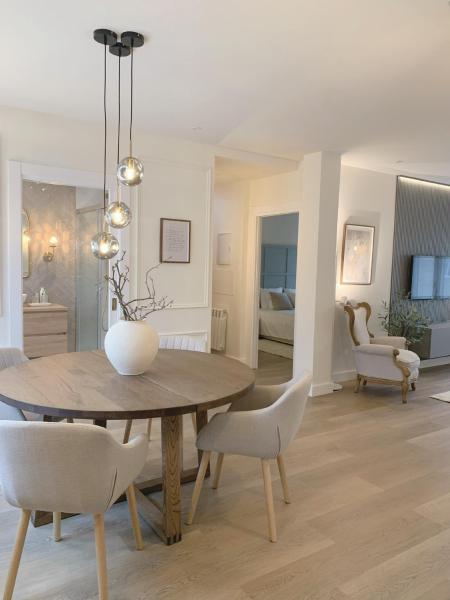 Lujoso Apartamento Boutique A Estrenar Con Parking Gratis - Gijón