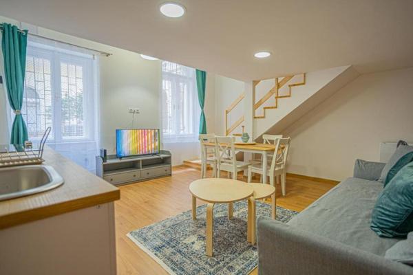 Boutique Apartment In Akacfa Street - Budapest