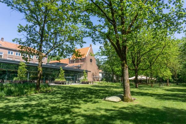 Hotel Kontakt Der Kontinenten - Zeist