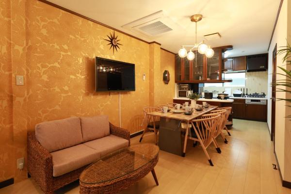 Villa Okage - Osaka, Japan