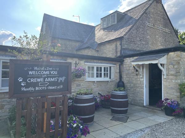 The Crewe Arms - Buckinghamshire