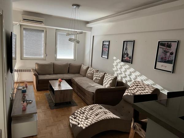 Marsovacha Apartment - Skopje
