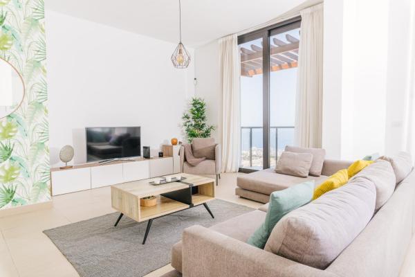 Sunset White Villa - Ocean View, Jakuzzi, Heated Pool, Air-conditioning, Grill - Costa Adeje