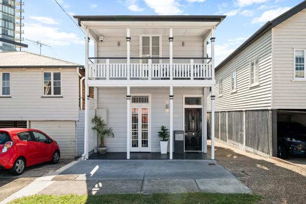 Amelia Terrace - House In Brisbane City Central - Spring Hill
