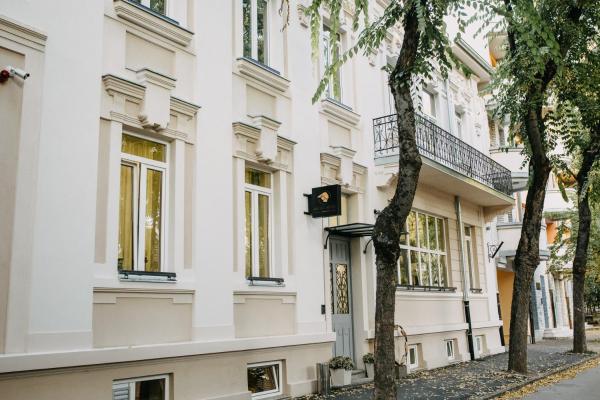 Artist Hotel - Subotica
