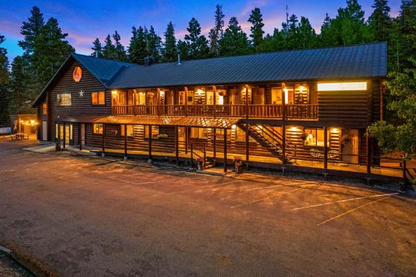 Duck Creek Village Inn - Navajo Lake, UT