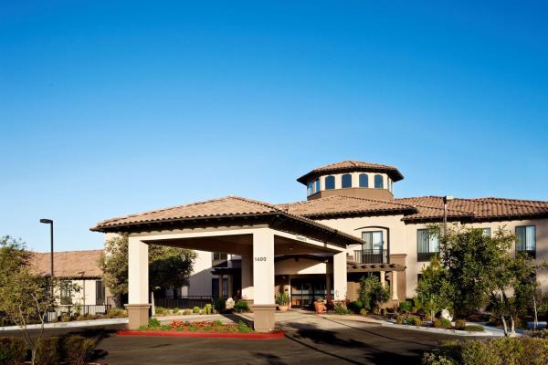 Hampton Inn & Suites Arroyo Grande - Grover Beach, CA
