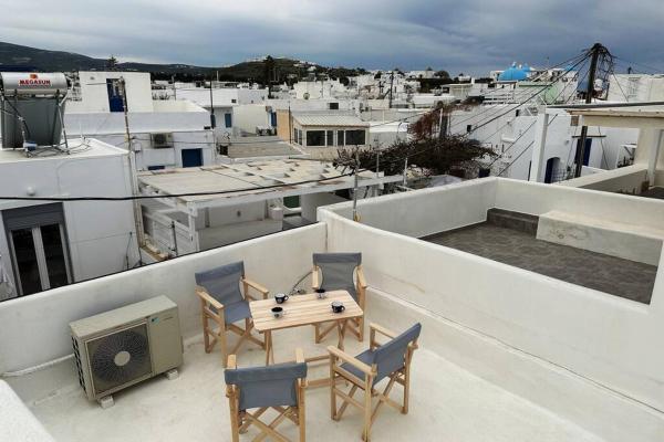 Nikolettas Central House Paros - Paros