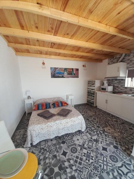 Estudio Dominicana In Albufeira Gale With Garden And Parking Place - Guia