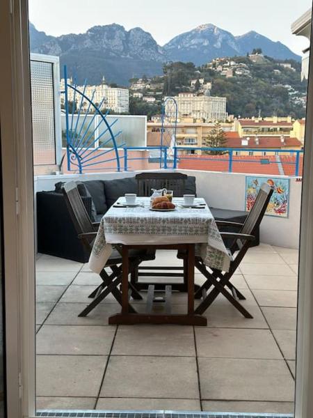 2p - Terrasse - Parking - Plage - Monaco