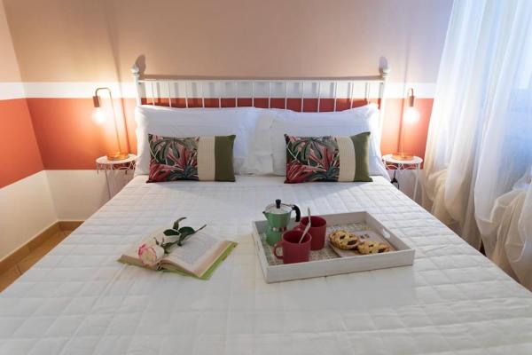 Vaccaj Home Cultura Musica E Mare A Pesaro By Yohome - Marches