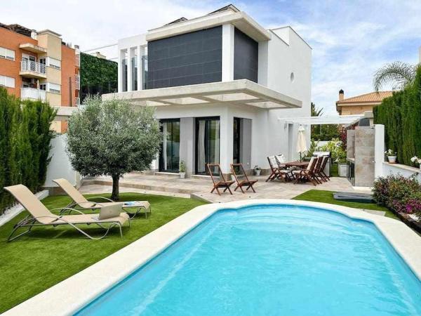 Nice Nordic Style Villa 8 Min From The Beach. - Alicante