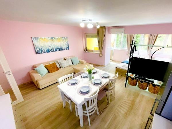 Top Location !!Free Parking!! "Belle Mer" Sea Garden, Beach And Promenades - Burgas