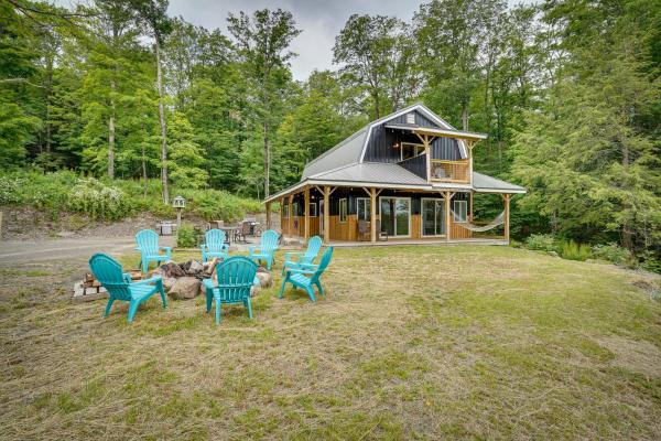 Secluded Marathon Hideaway With Fire Pit And Views! - Greek Peak Mountain Resort, Cortland