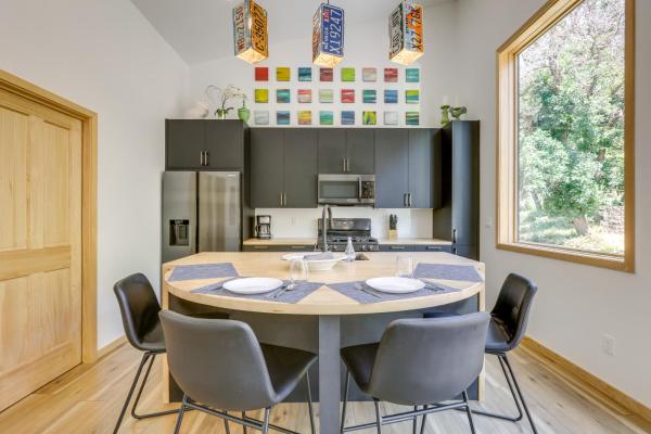 New Castle Getaway With Grill And Mountain Views! - Rifle Falls State Park, Rifle