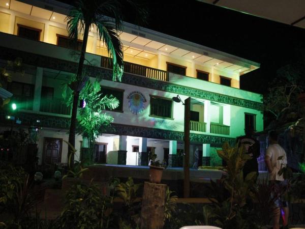 Alona Top Apartment 2br Best Location - Panglao