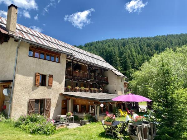 Le Chalet Viso Auberge Gite - Briançon