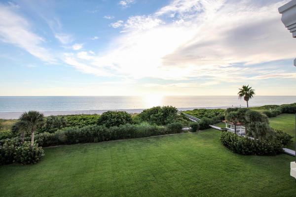 Land's End 10-302 Beach Front - Premier - Treasure Island, FL