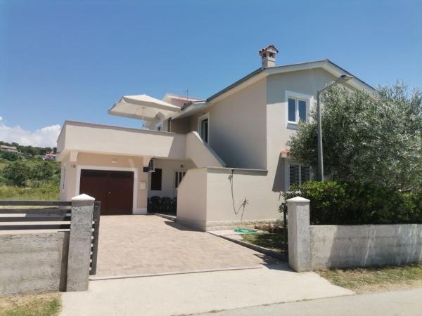 Apartment Ante - Nin