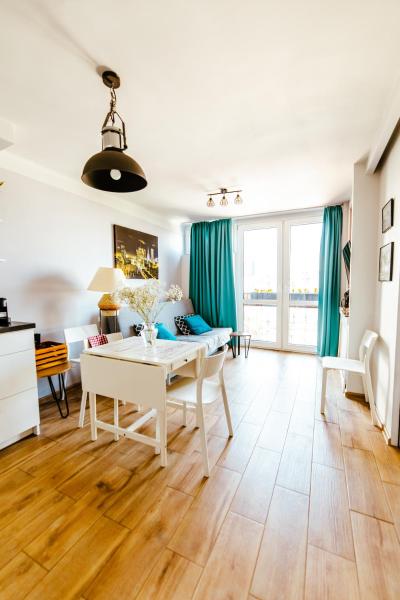 Bright 14th Floor Apartment Warsaw Centrum Sunset Park Views By Polandbnb - Warsaw