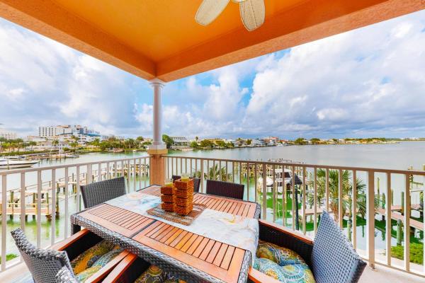 Harborview Grande 304 - Clearwater Beach