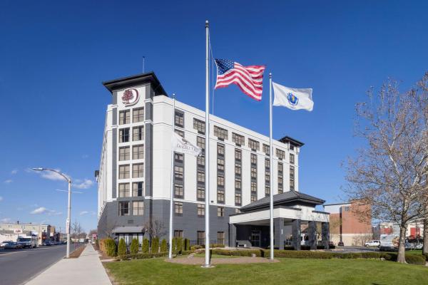 Doubletree By Hilton Boston Logan Airport Chelsea - Cambridge, MA