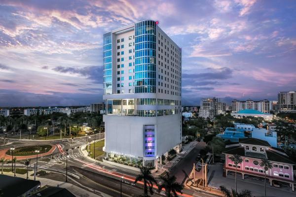Embassy Suites By Hilton Sarasota - Sarasota, FL
