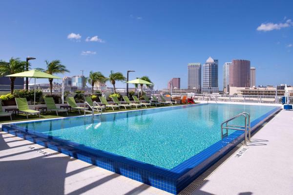 Hampton Inn Tampa Downtown Channel District - Temple Terrace, FL