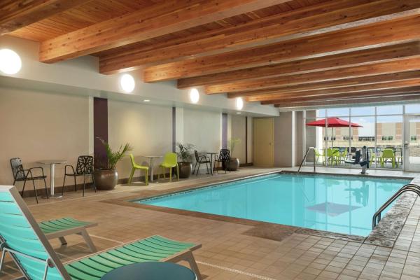 Home2 Suites By Hilton Brooklyn Park Minneapolis - Brooklyn Park, MN