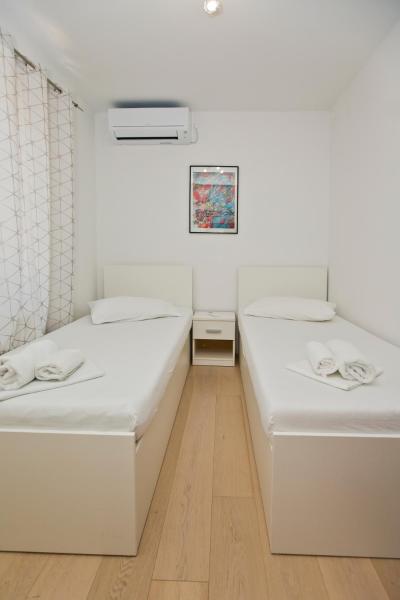 Luka's Lodge Guesthouse & Hostel - Hvar