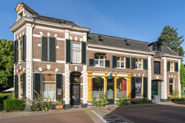 Huis Met De Leeuwenkoppen - Doesburg