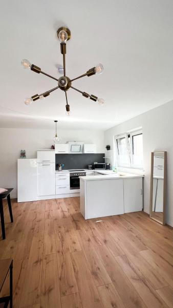 2 Zkb Apartment In Mannheim Küche - Parken - Großer Tv - Hockenheim