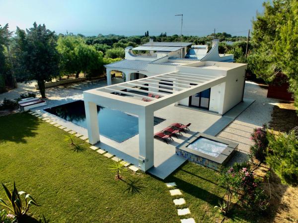 Villa Kalorama-private Pool & Hot Tub - San Vito dei Normanni
