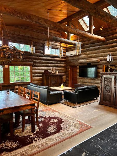 Luxus Kelohonkahuvila Ulkoporealtaalla Villa Lilja - Muurame