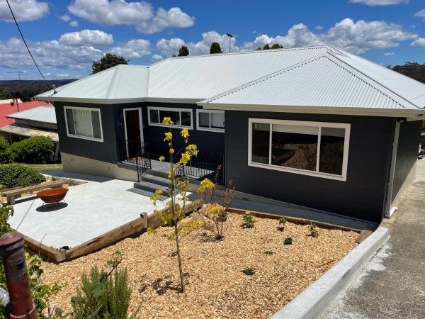 Heart Of Katoomba Semi 1 Bedroom Home - Katoomba