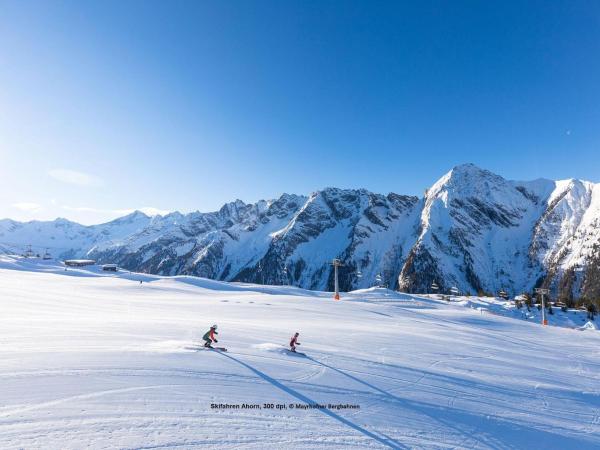 Chalet In Ramsau Near Horbergbahn Ski Lift - Finkenberg