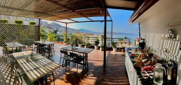 Vila Gjoni - Sarandë