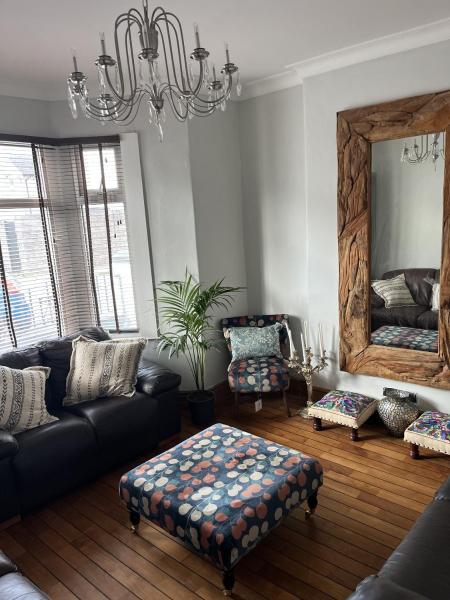 Adanhouse-stockland Spacious 5 Bedroom House Sleeps 12 Private Garden - Weston-super-Mare