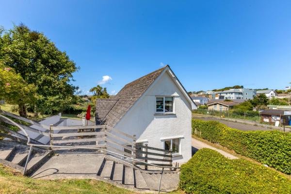 Baywatch Sands - Polzeath Beach
