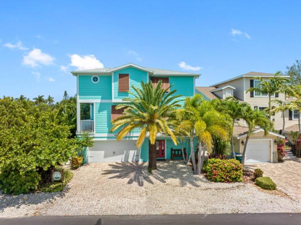 Emerald Seas - Anna Maria, FL