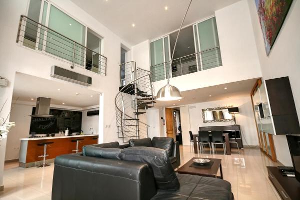 Old Mint No2 - Valletta