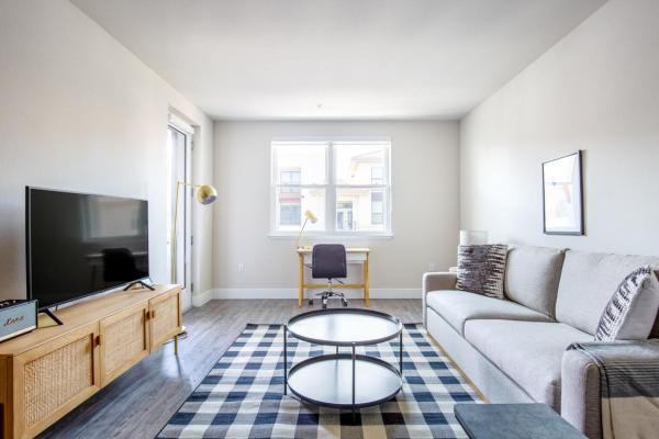 Redwood City 2br W Wd Pool Bbq Nr Caltrain Sfo-506 - San Carlos, CA