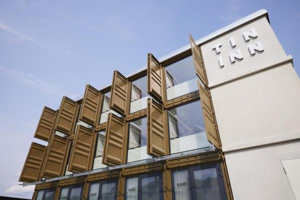 Tin Inn Montabaur L Einfach Gut - Das Hotel Aus Hochwertig Ausgebauten ÜBerseecontainern - Bad Ems