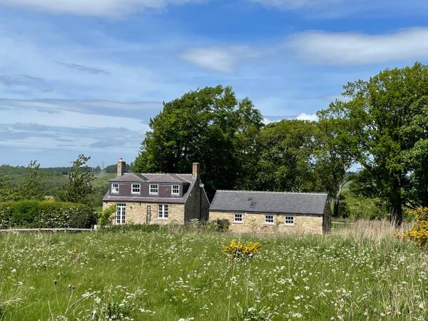 Stay On The Hill - Self Catered Cottages Laverick And Bothy - Chipchase Castle