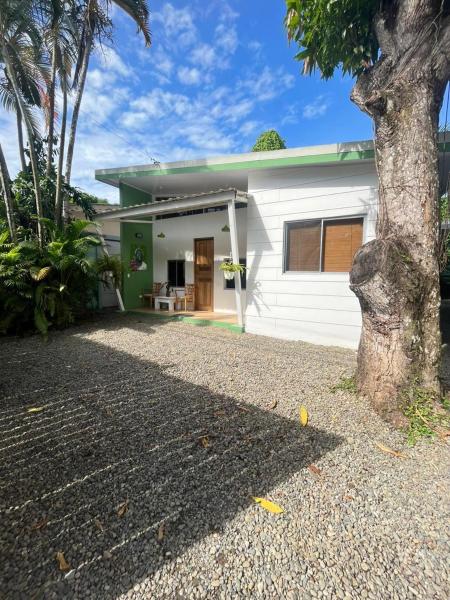 Casita Miss Sam En El Centro De Puerto Viejo - Puerto Viejo de Talamanca