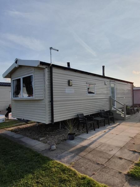 Fantasy Island King Fisher 8berth 402 - Ingoldmells