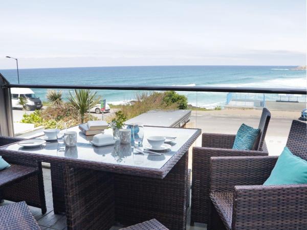 Apartment 3 Fistral Beach - Perranporth